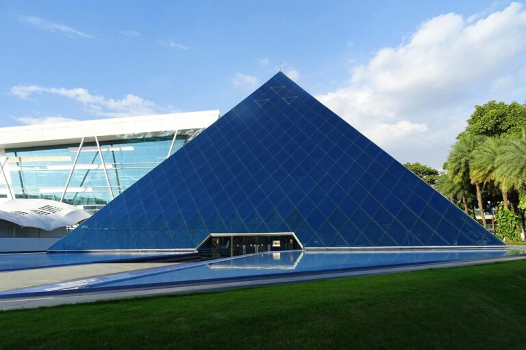 Infosys In 2025: 7 Shocking Facts On Results & ADR Flash